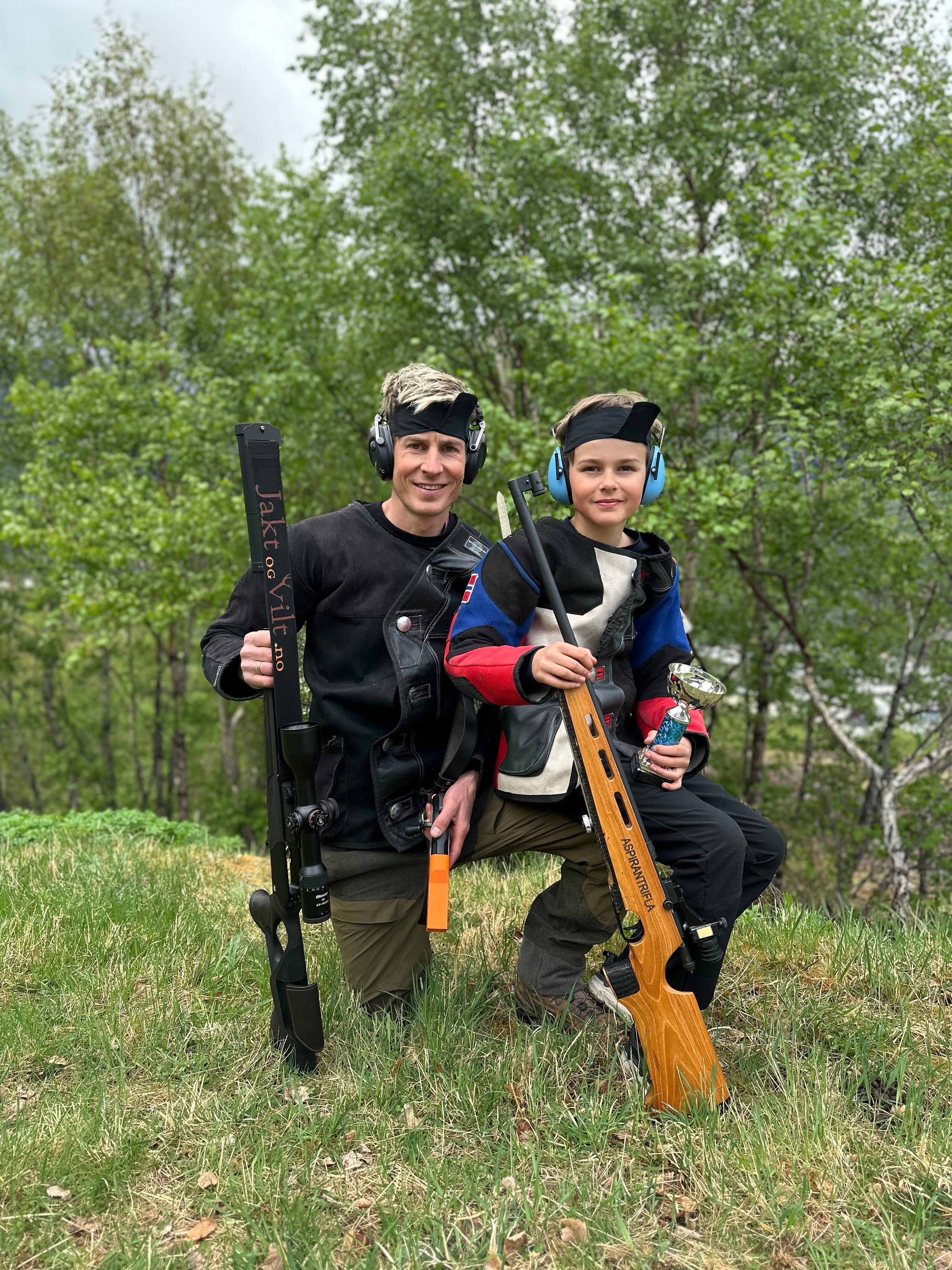 Utstyr til jakt, slakting, merking og behandling av kjøtt fra vilt ...